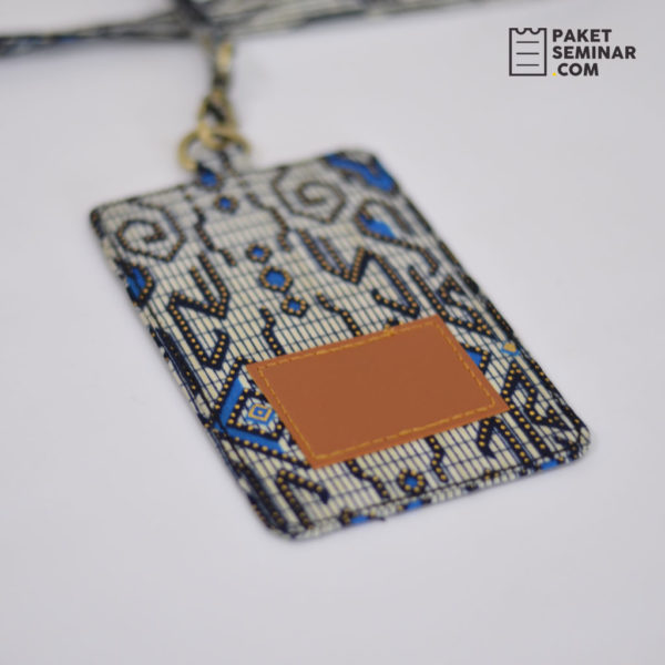 Jual ID Card Tempat Name Tag Kulit & Batik - Paketseminar.com
